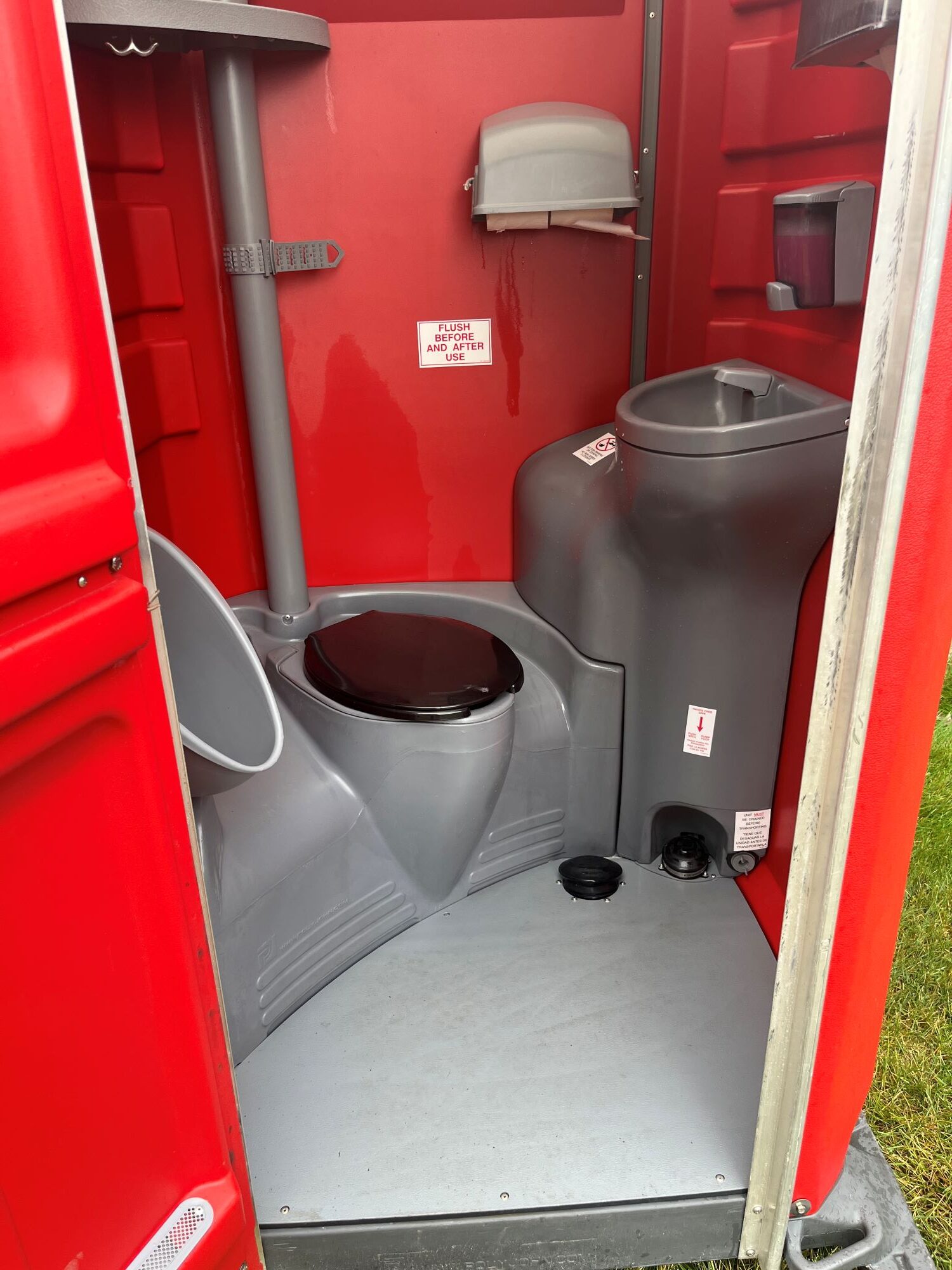 Chicago Portable Toilet Rental | Porta Potty Restroom Rental